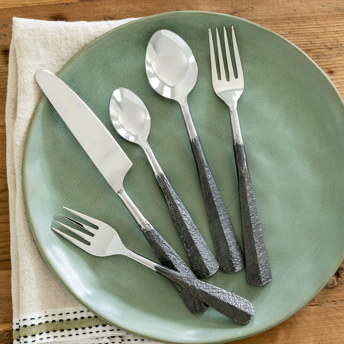 Rustic Flatware Set – Bombay Mercantile