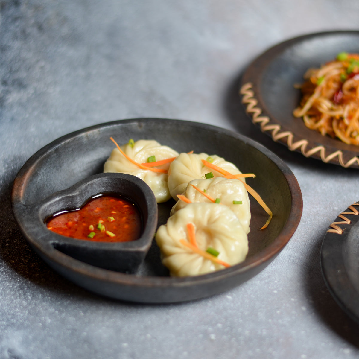 Longpi Heart Chip & Dip Plate – Bombay Mercantile